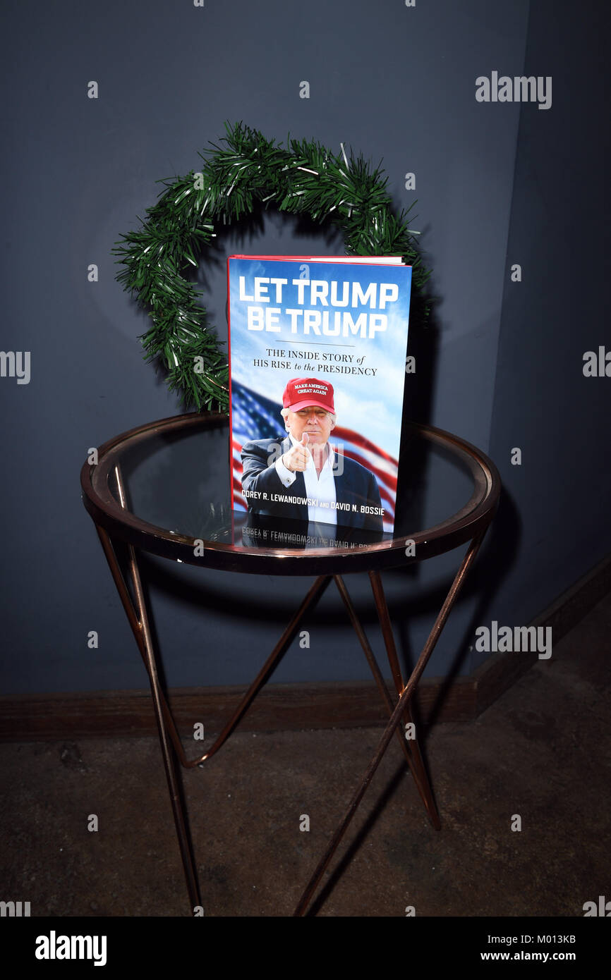 Corey lewandowski david bossie hi-res stock photography and images - Alamy