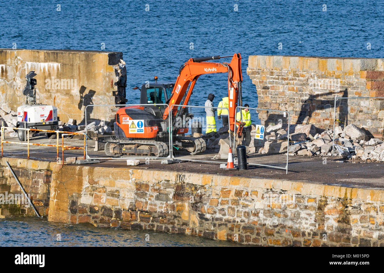 CULLEN MORAY SCOTLAND RECONSTRUCTION TO BADLY DAMAGED SEA WALL NEAR TO ...
