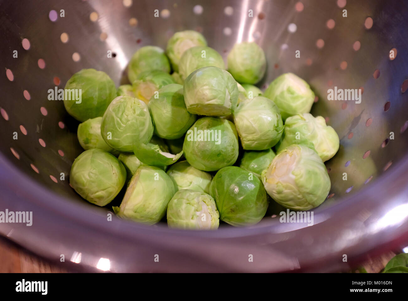Freshly peeled prepared British sprouts ready for cooking Stock Photo ...
