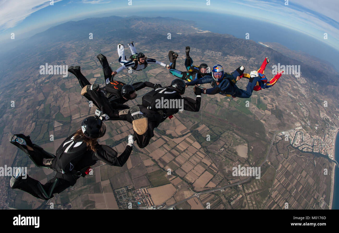 7-way Skydiving Formation Stock Photo - Alamy