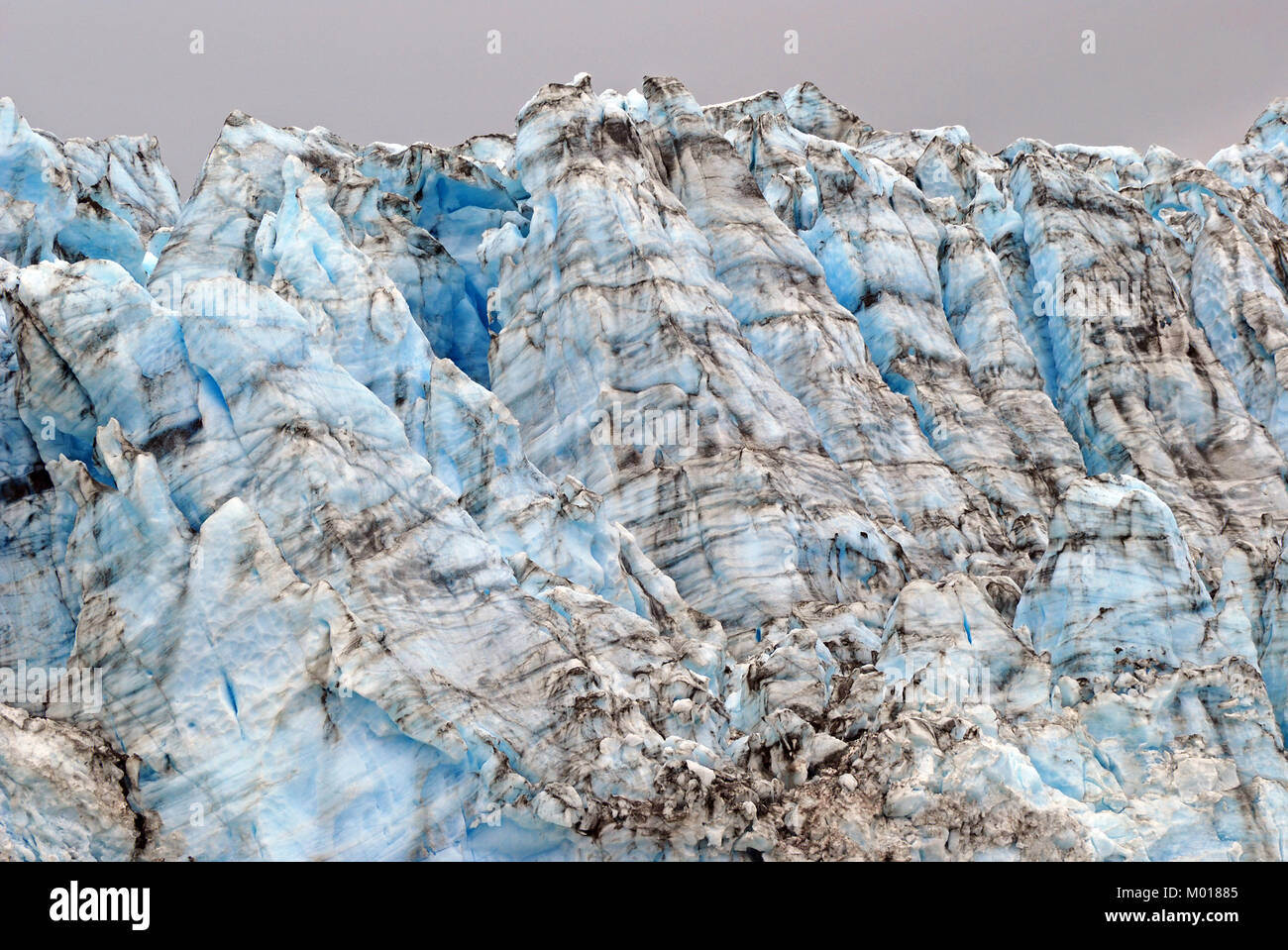 Ice blocks in glacier hi-res stock photography and images - Alamy