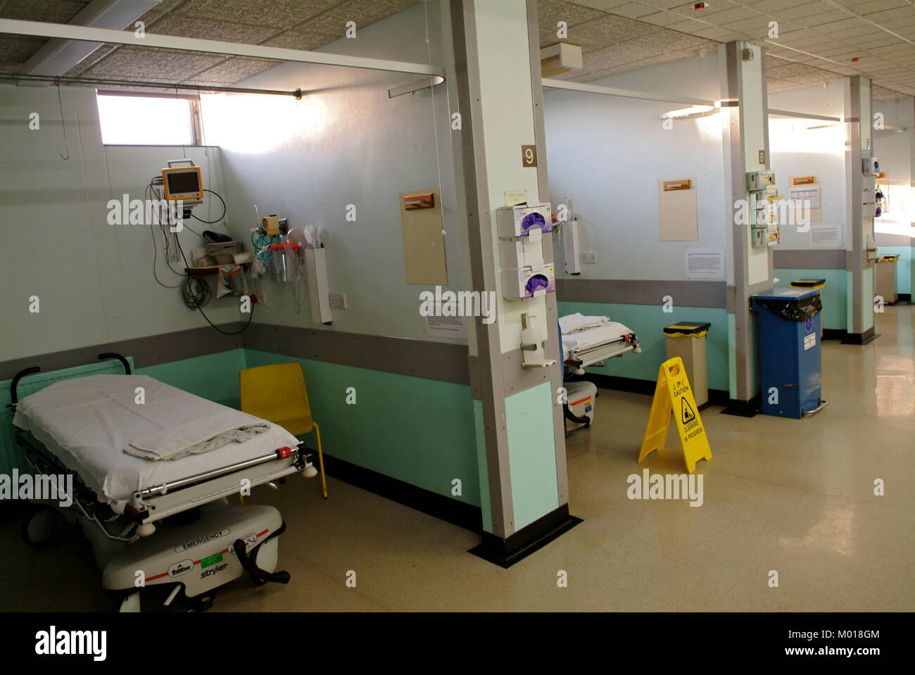 Accident & emergency cubicles in the Bristol royal Infirmary Stock ...