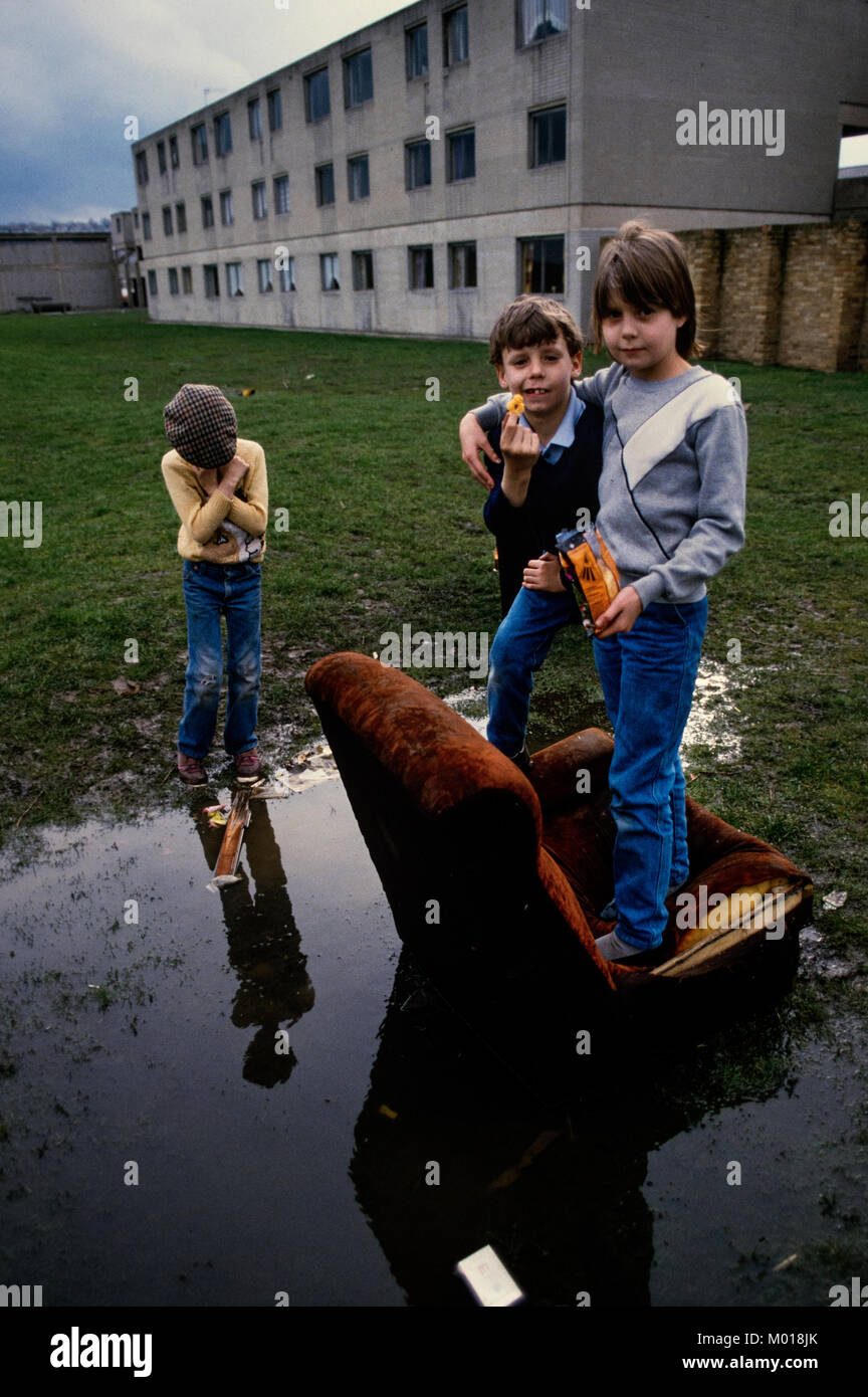 England 1980s poverty hi-res stock photography and images - Alamy