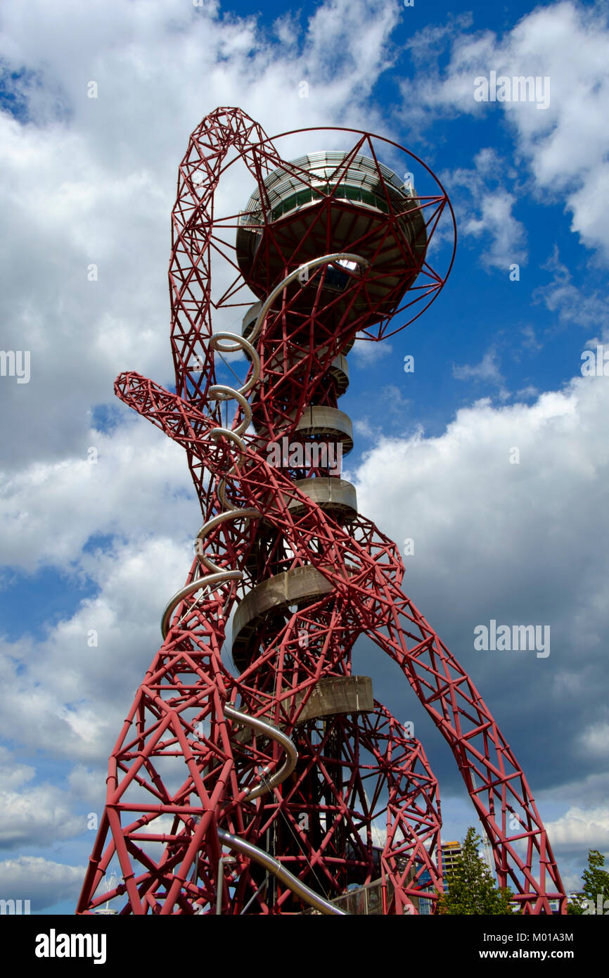 Arcelor Mittal Orbit tower, Olympic park London Stock Photo - Alamy