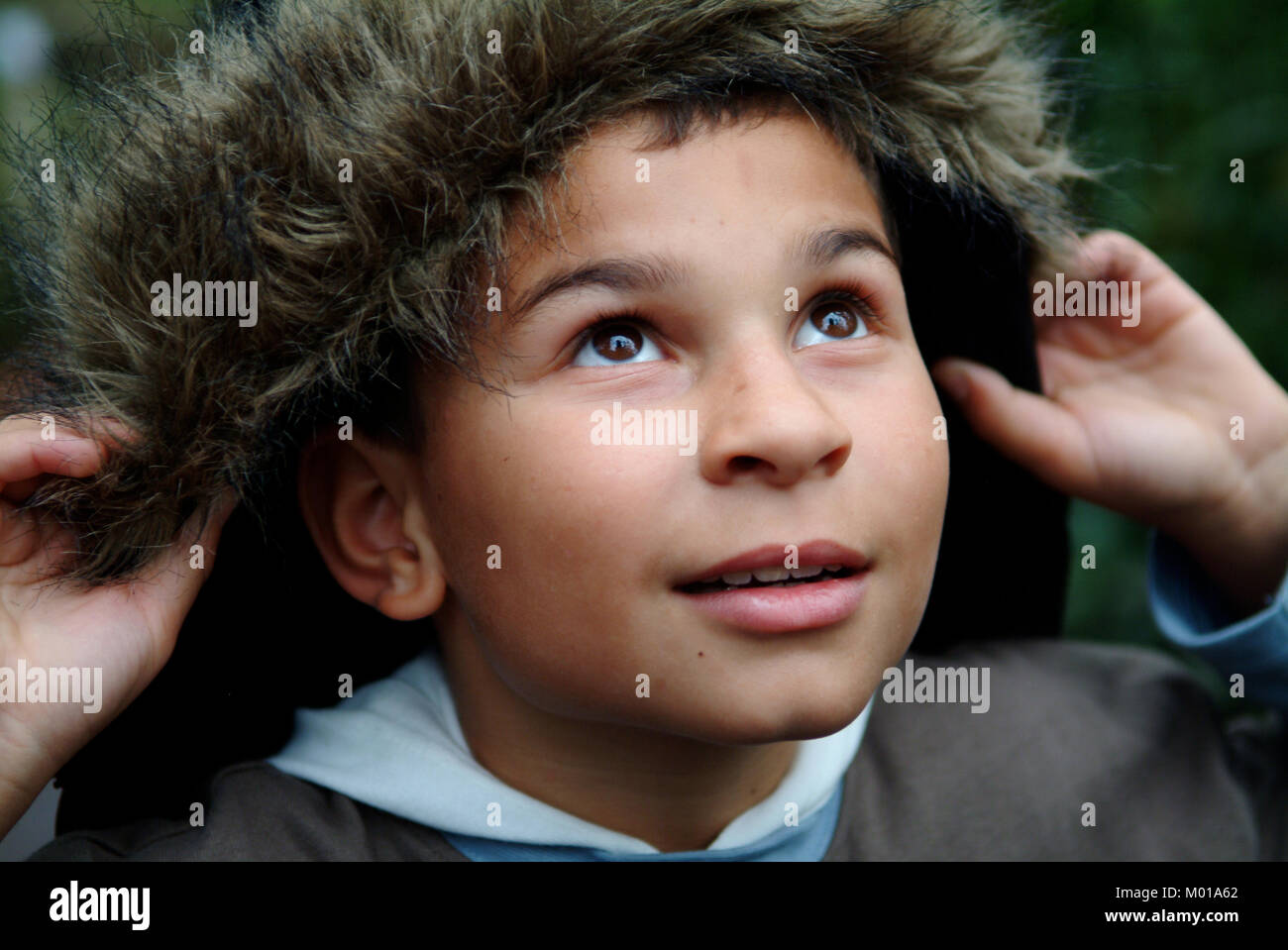 Wide-eyed boy looking at the Eden Project, Cornwall Stock Photo - Alamy