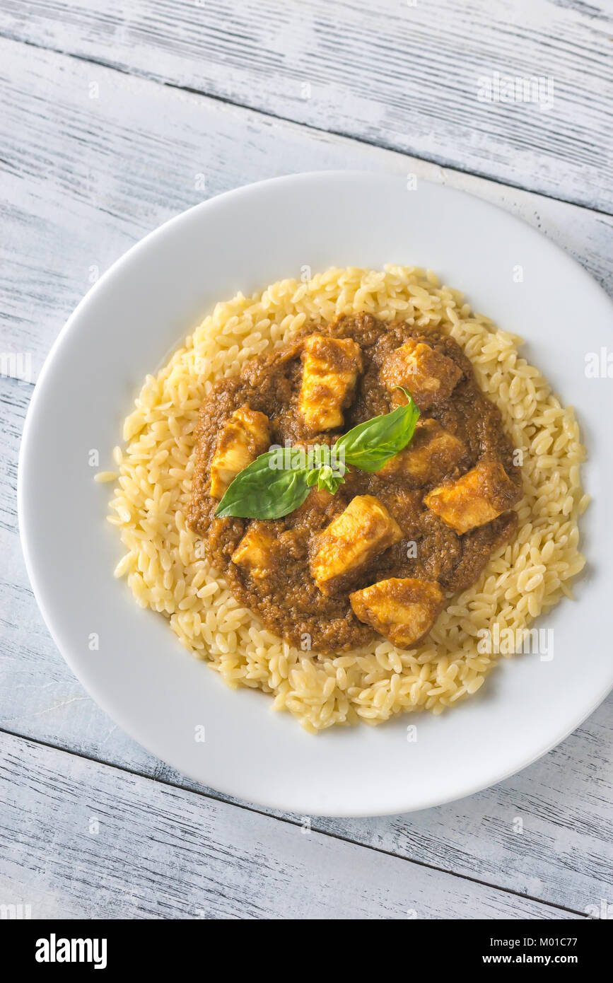 Pasta with korma sauce Stock Photo - Alamy