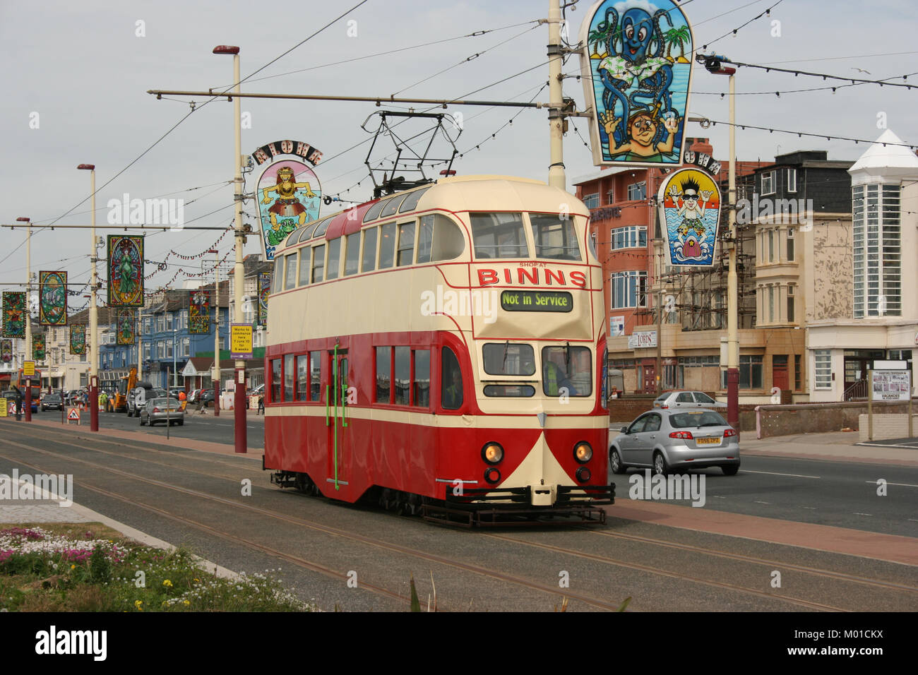 Blackpool number 703 in Sunderland number 101 - 1934 Balloon Car type ...
