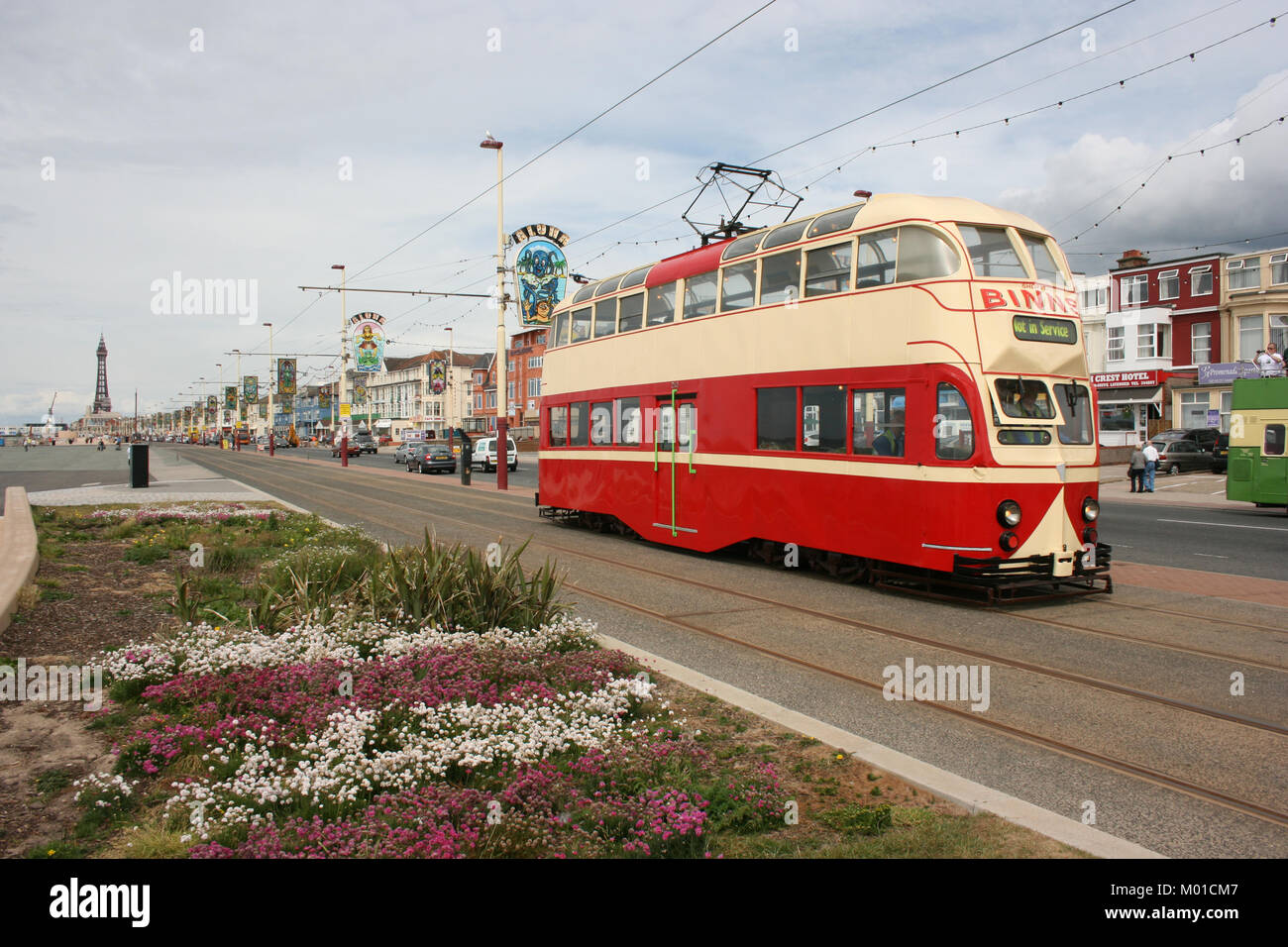 Blackpool number 703 in Sunderland number 101 - 1934 Balloon Car type ...