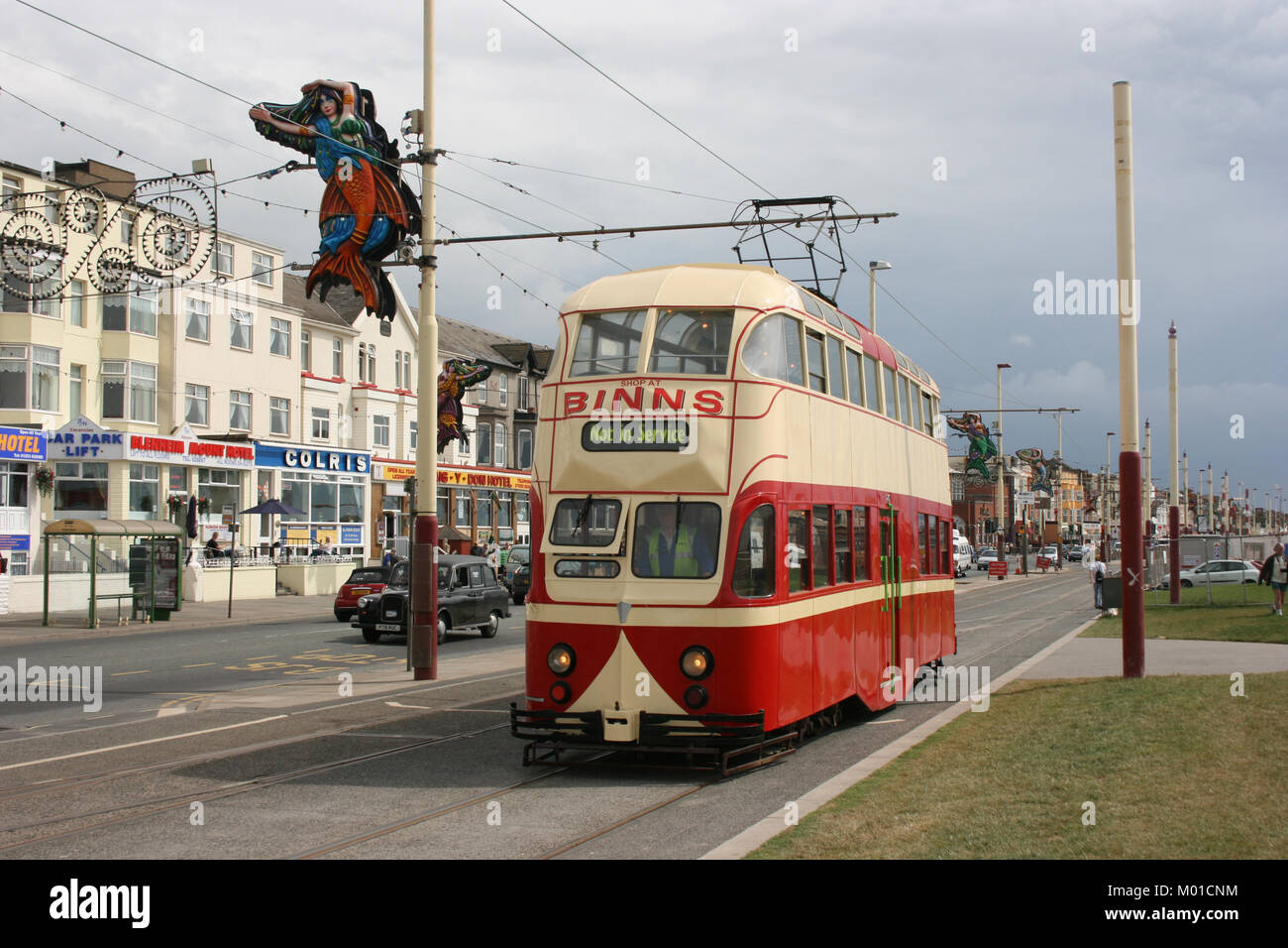 Blackpool number 703 in Sunderland number 101 - 1934 Balloon Car type ...