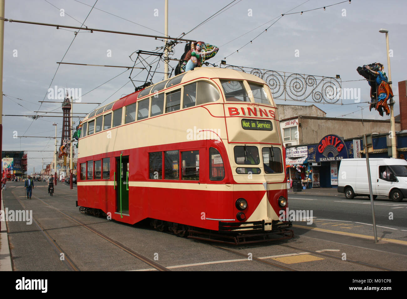 Blackpool number 703 in Sunderland number 101 - 1934 Balloon Car type ...