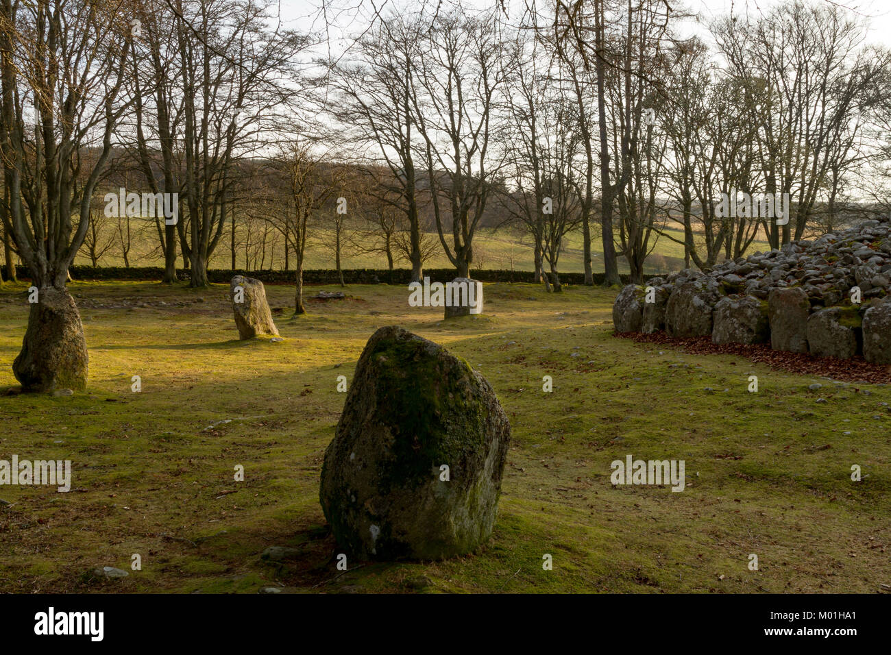 Neolithic cairns hi-res stock photography and images - Alamy
