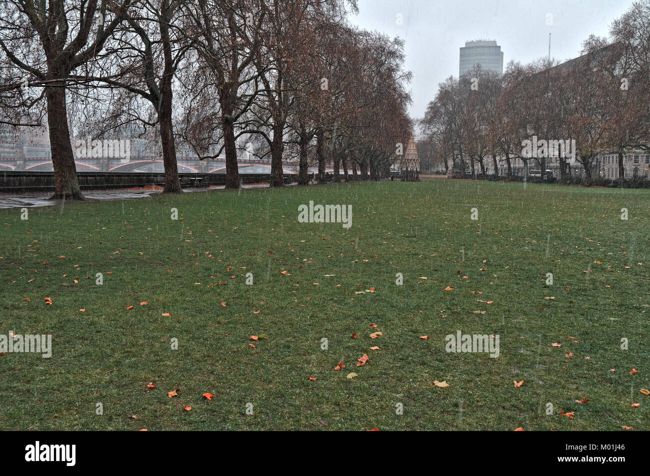 Westminster gardens hi-res stock photography and images - Alamy