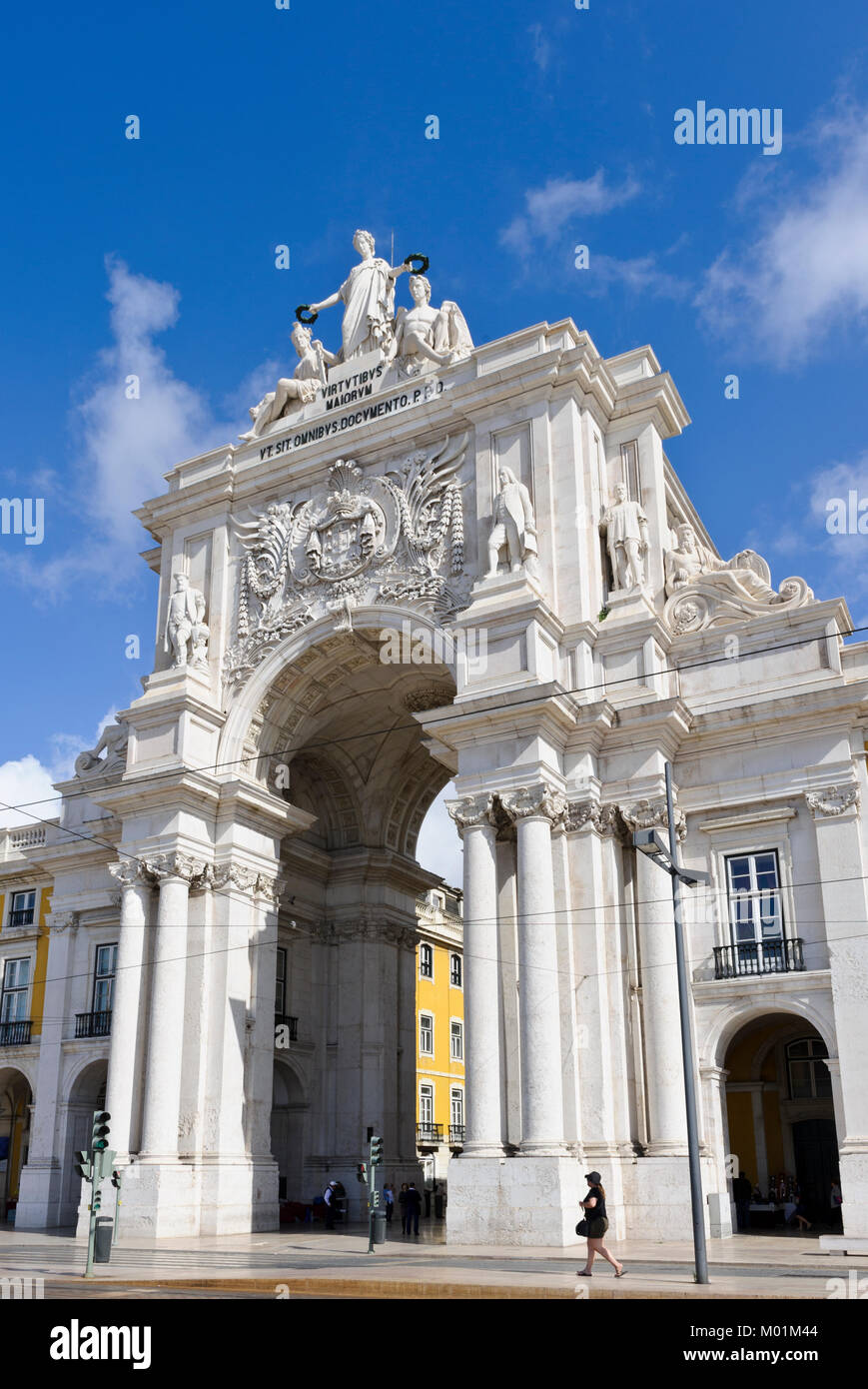 Rua Augusta Arch was built to commemorate the city's reconstruction ...