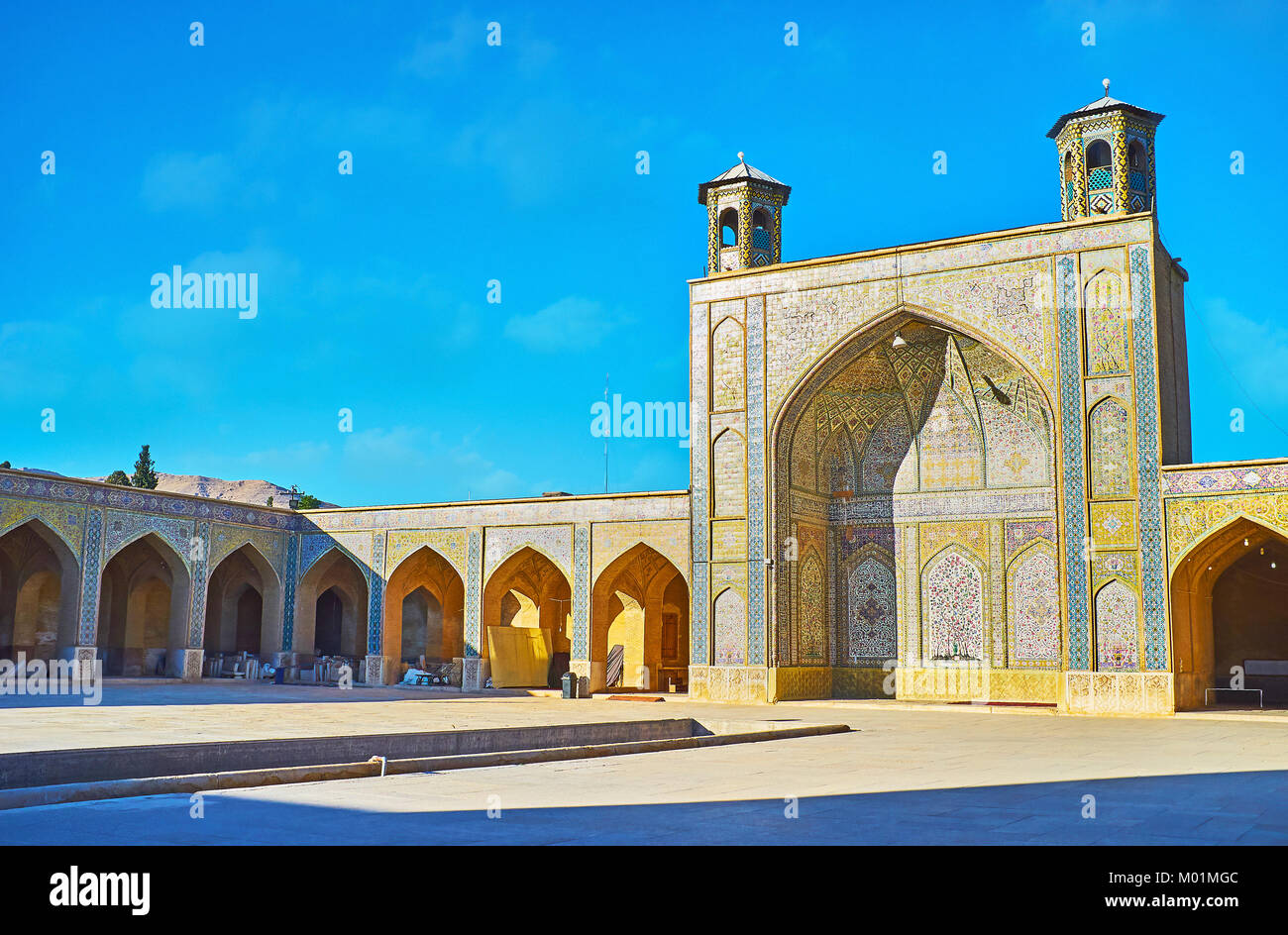 The medieval Vakil Mosque boasts outstanding tiled decoration, that ...