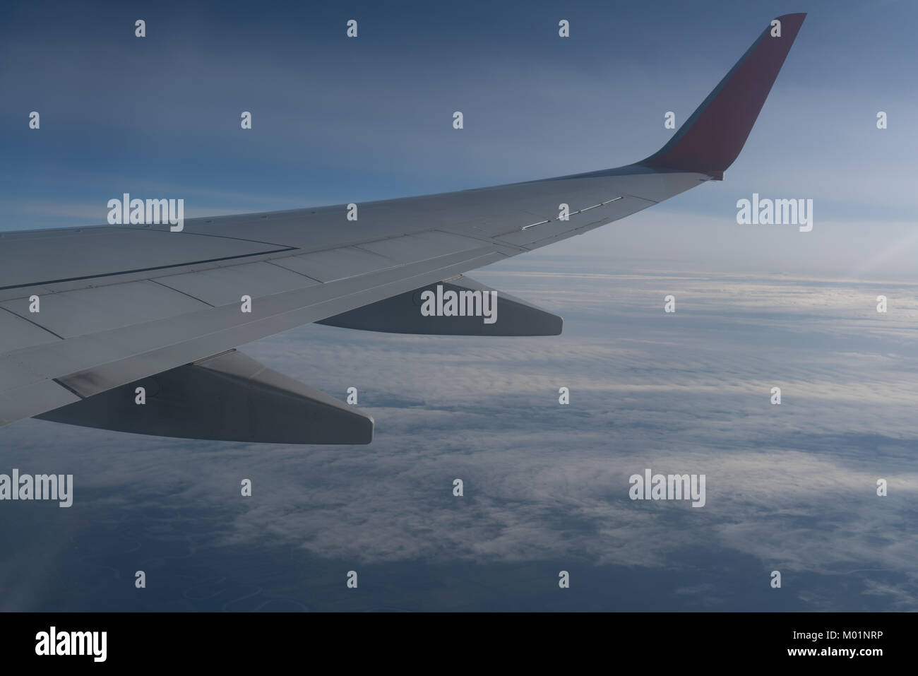 High wing aircraft hi-res stock photography and images - Alamy