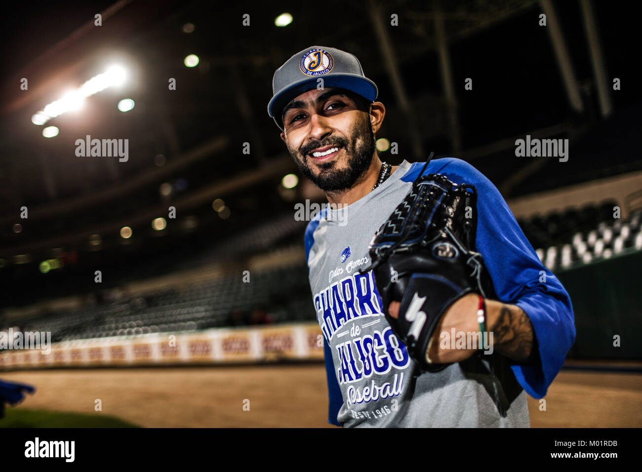 Sergio Romo pitcher de las Ligas Mayores del Beisbol y jugador de los ...