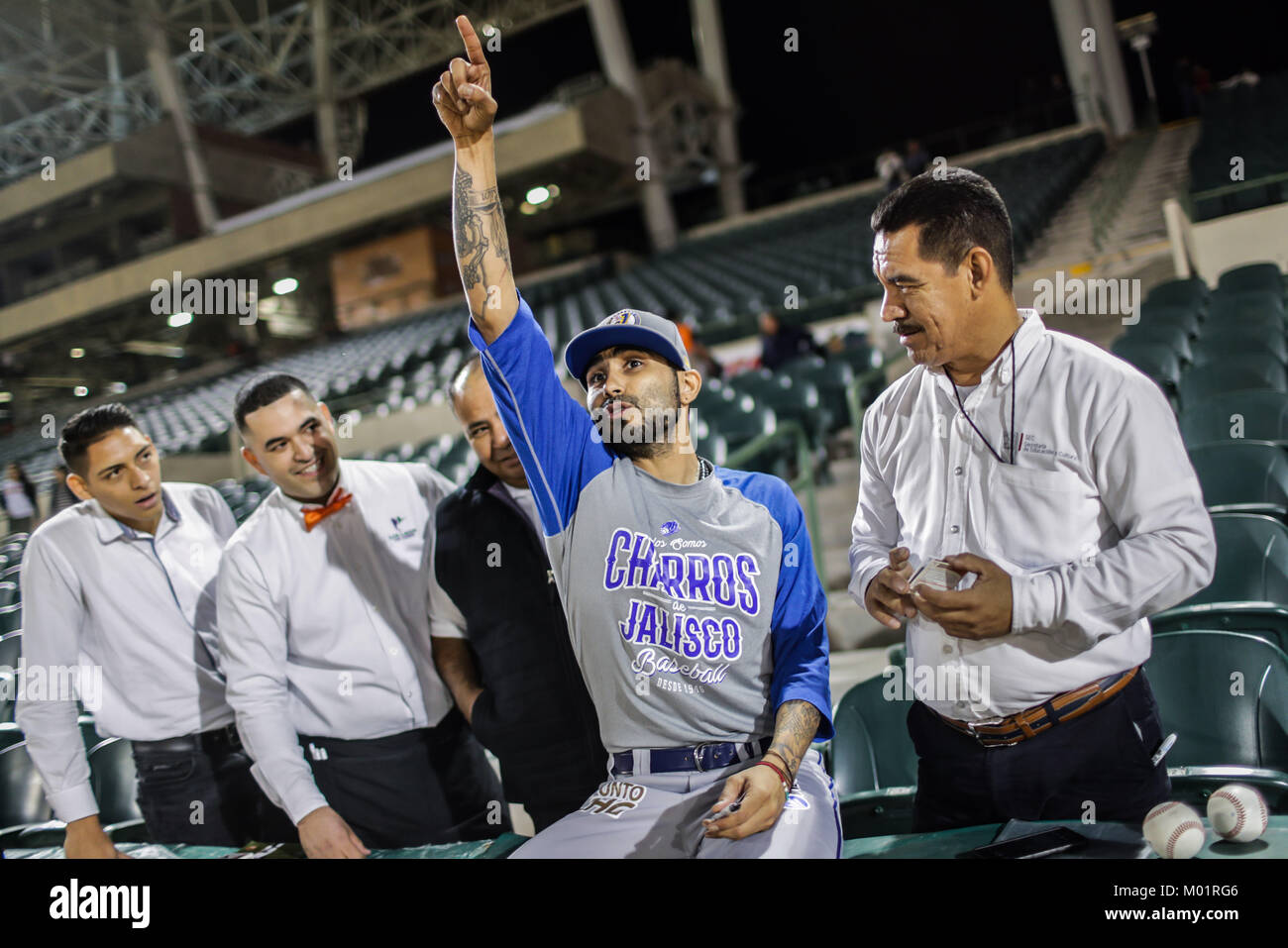 Sergio Romo pitcher de las Ligas Mayores del Beisbol y jugador de los ...