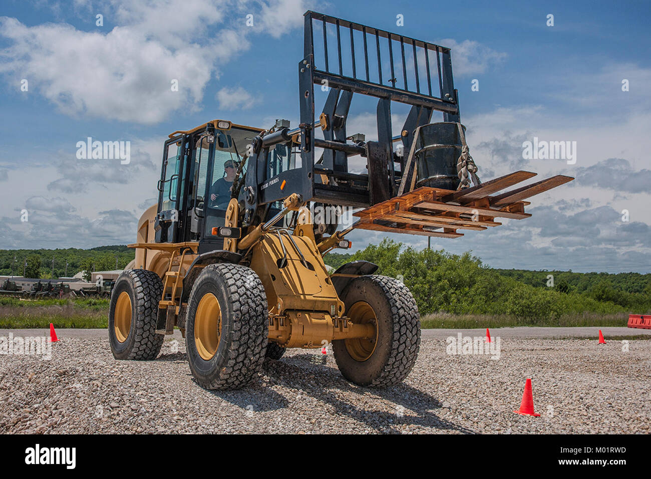 10k all terrain forklift hi-res stock photography and images - Alamy