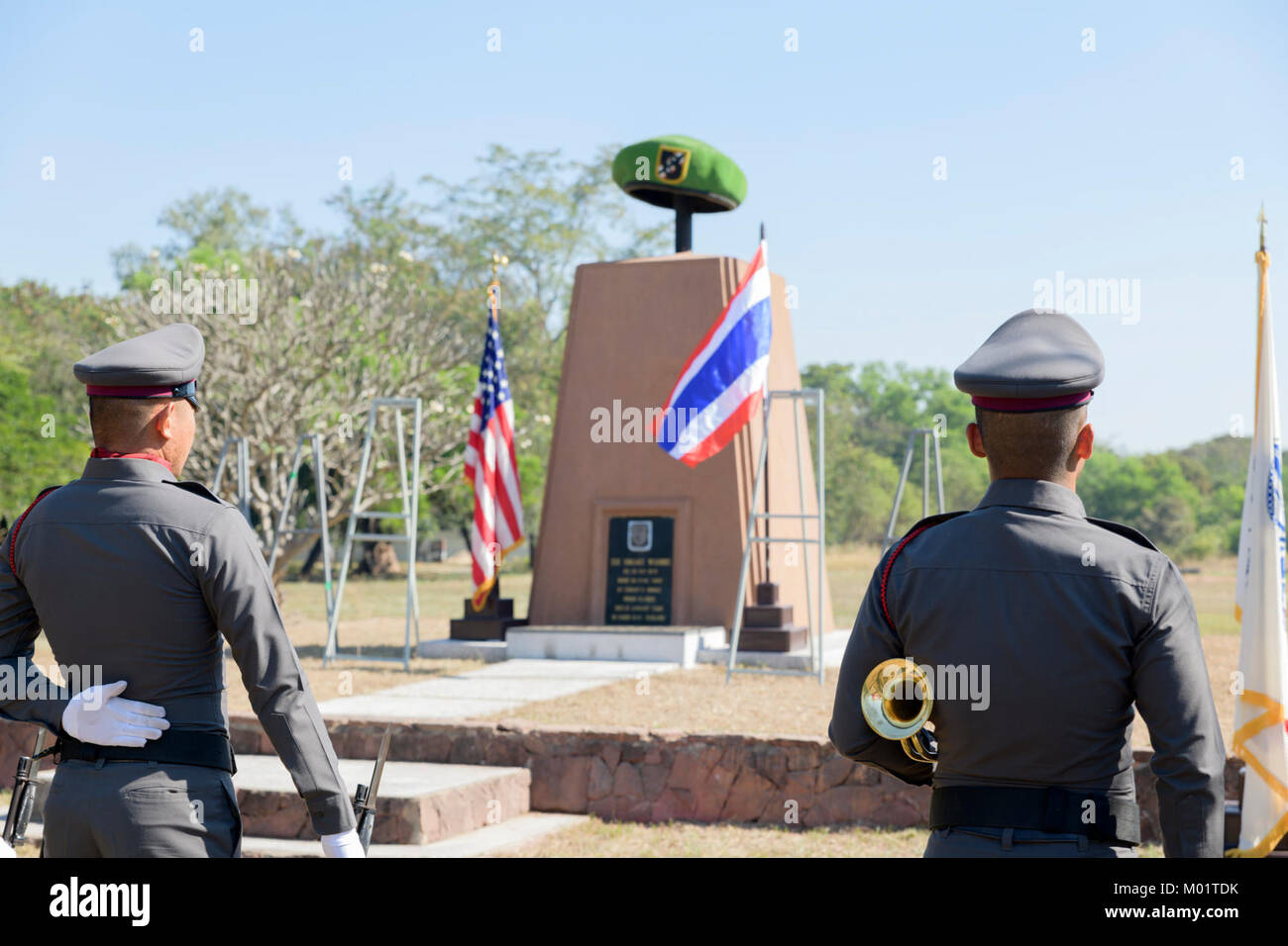 Members of the partnered Thai Provincial Police and Royal Thai Border ...