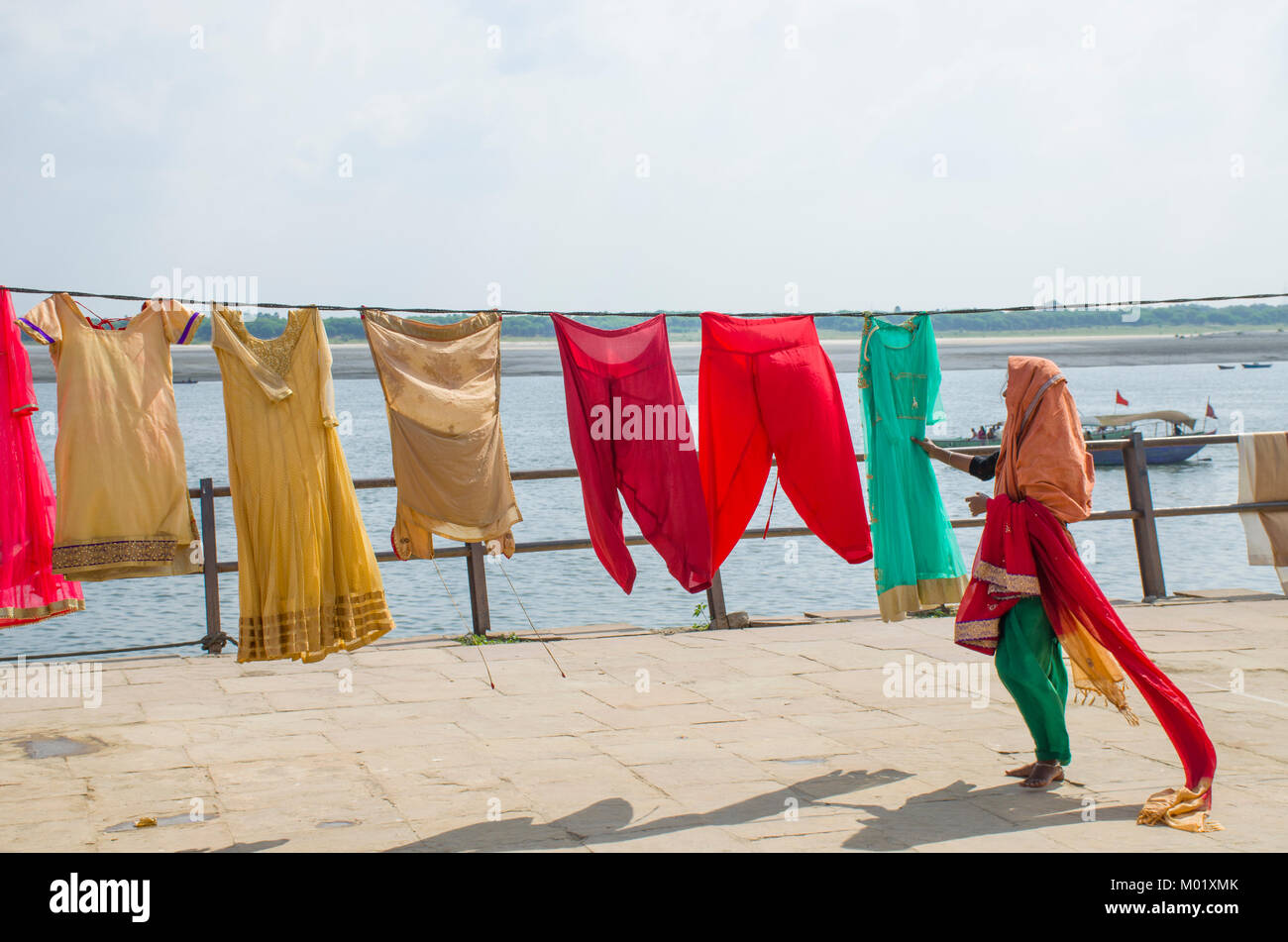 Washing on the river of Ganges in Varanasi India Stock Photo - Alamy