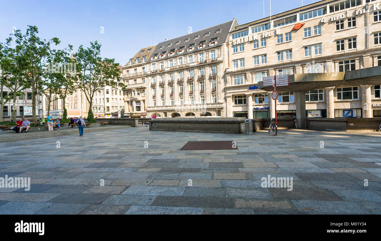 COLOGNE, GERMANY - JUNE 27, 2010: tourists on Domkloster square of ...