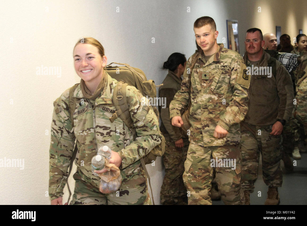 Soldiers assigned to 2nd Battalion, 263rd Air Defense Artillery ...