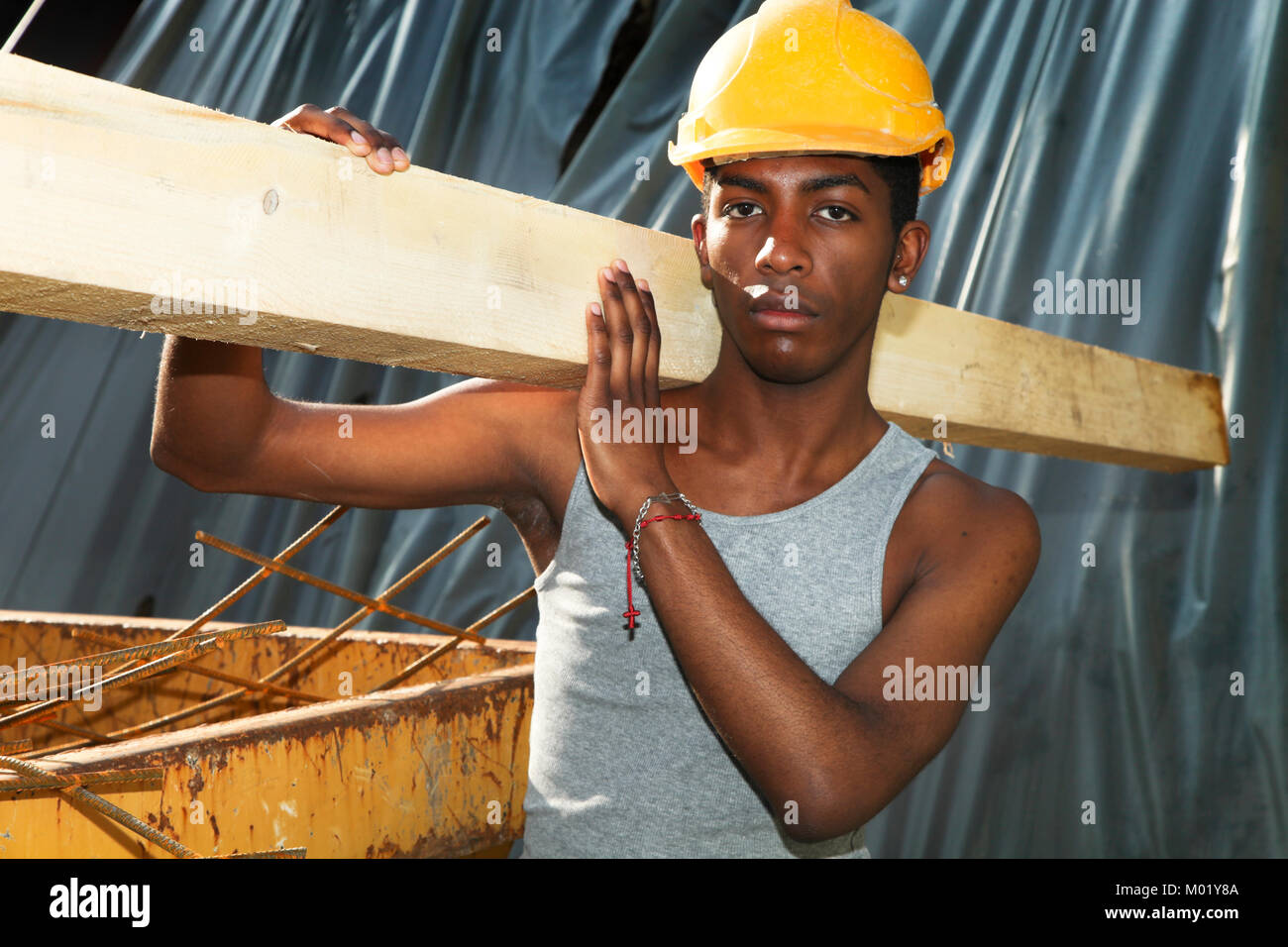 young black man working in construction site Stock Photo - Alamy