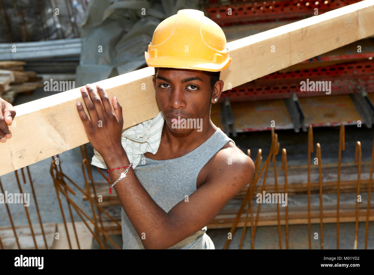 young black man working in construction site Stock Photo - Alamy