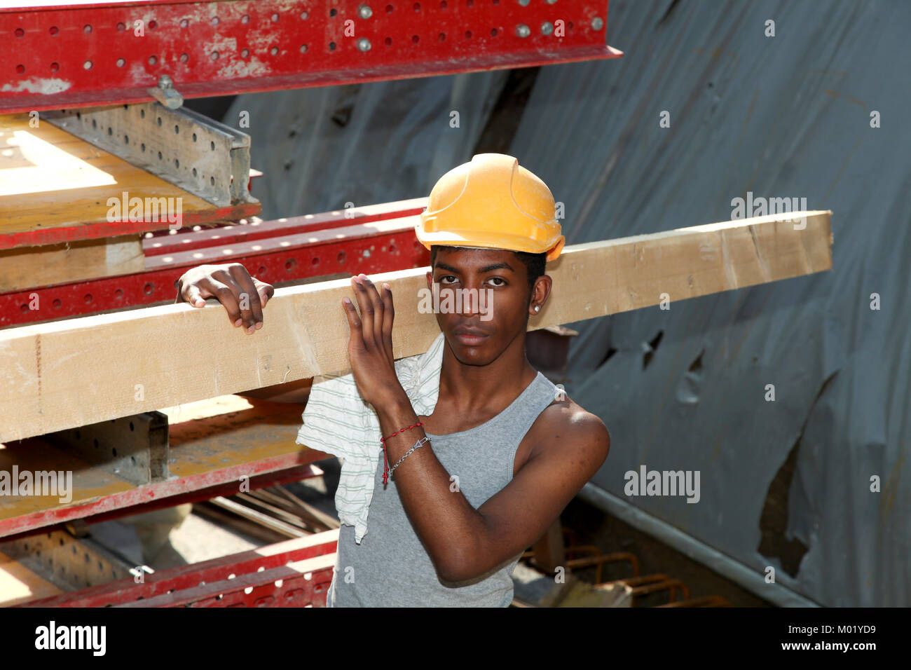 young black man working in construction site Stock Photo - Alamy