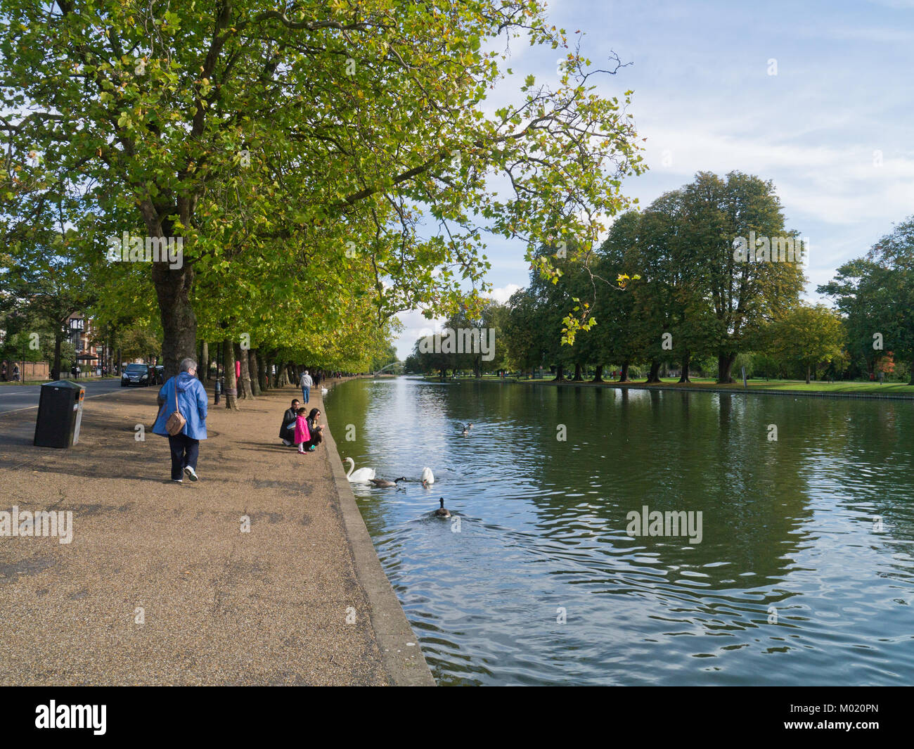 Bedford embankment High Resolution Stock Photography and Images - Alamy
