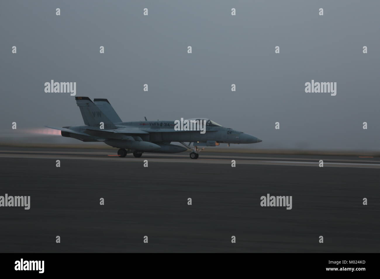 Vmfa 314 hi-res stock photography and images - Alamy