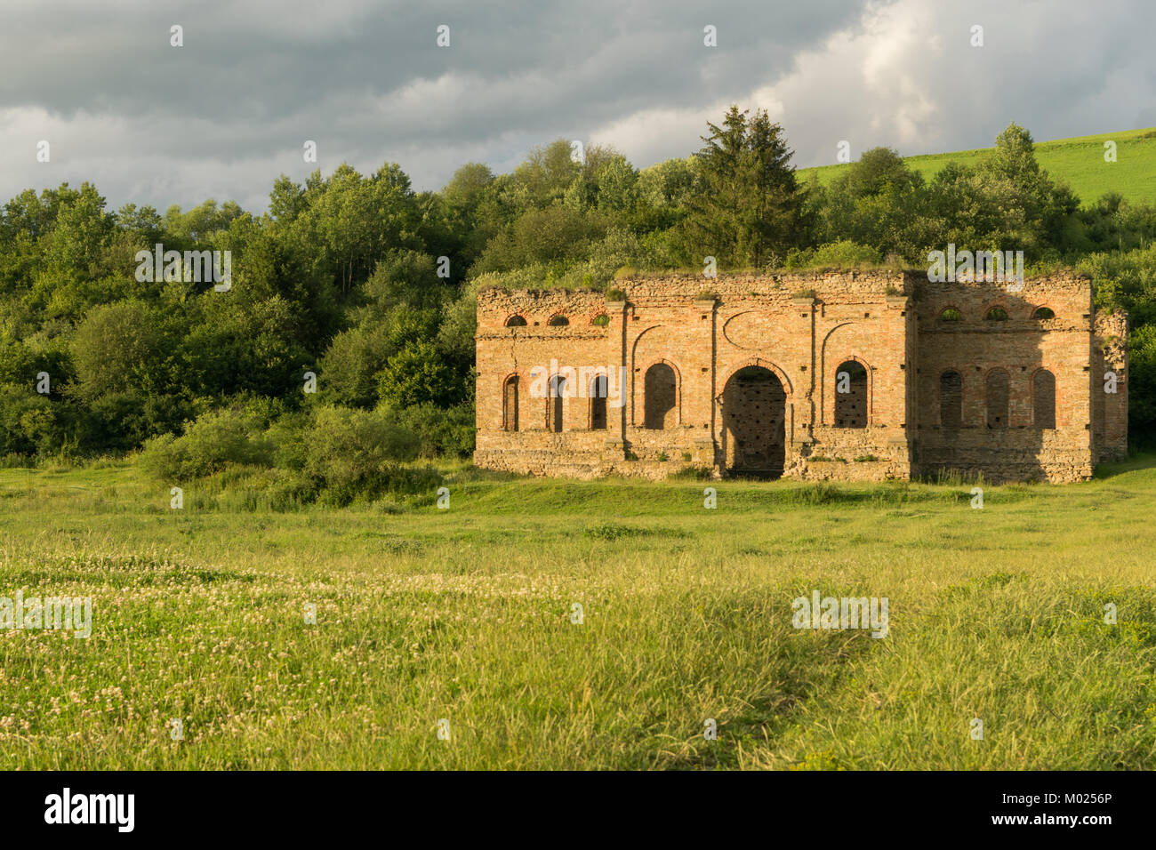 Smelter plant hi-res stock photography and images - Alamy