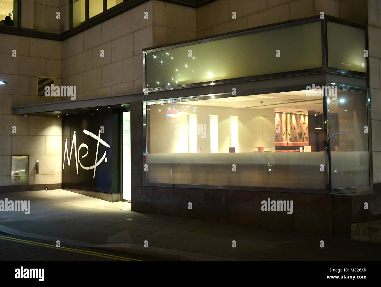 General View of The Met Bar, London Stock Photo - Alamy