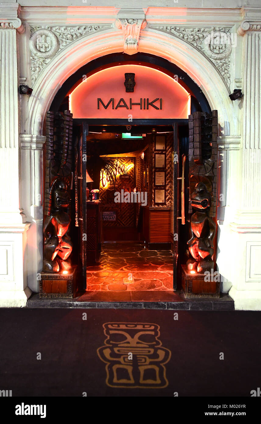 Mahiki hi-res stock photography and images - Alamy