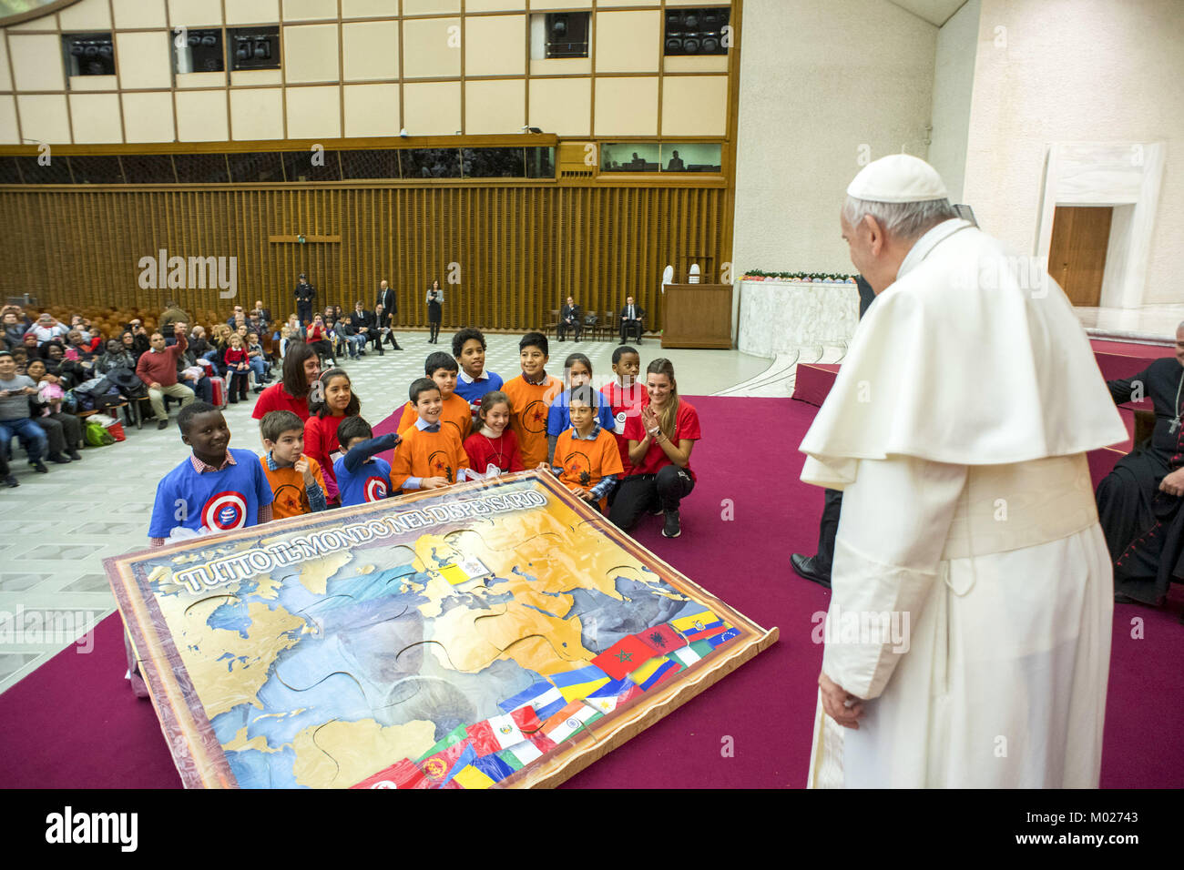 Pope Francis meets with children in the Paul VI hall during a private ...