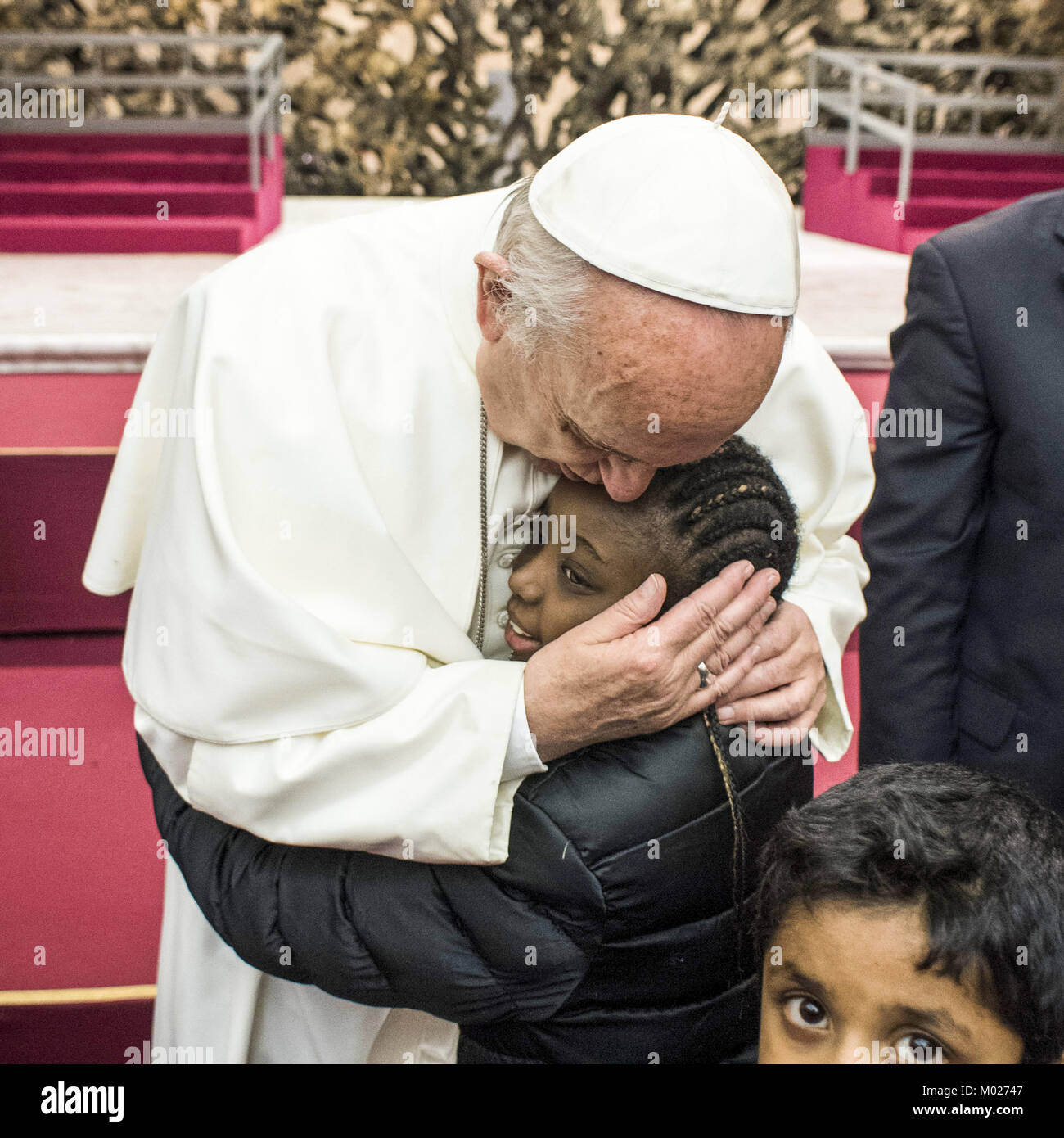 Pope Francis meets with children in the Paul VI hall during a private ...