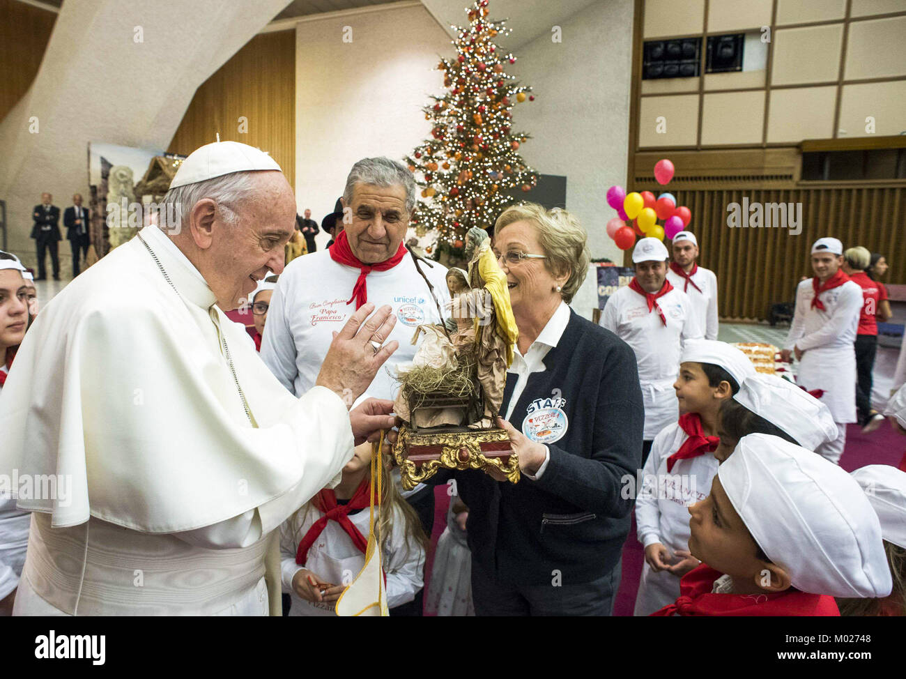 Pope Francis meets with children in the Paul VI hall during a private ...