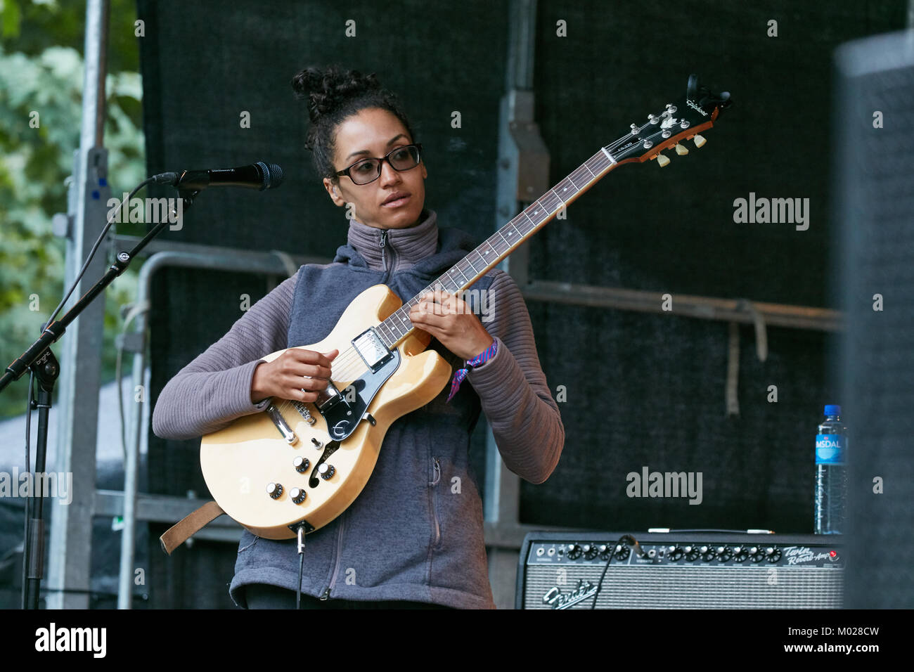 Kadhja Bonet Singer High Resolution Stock Photography and Images - Alamy