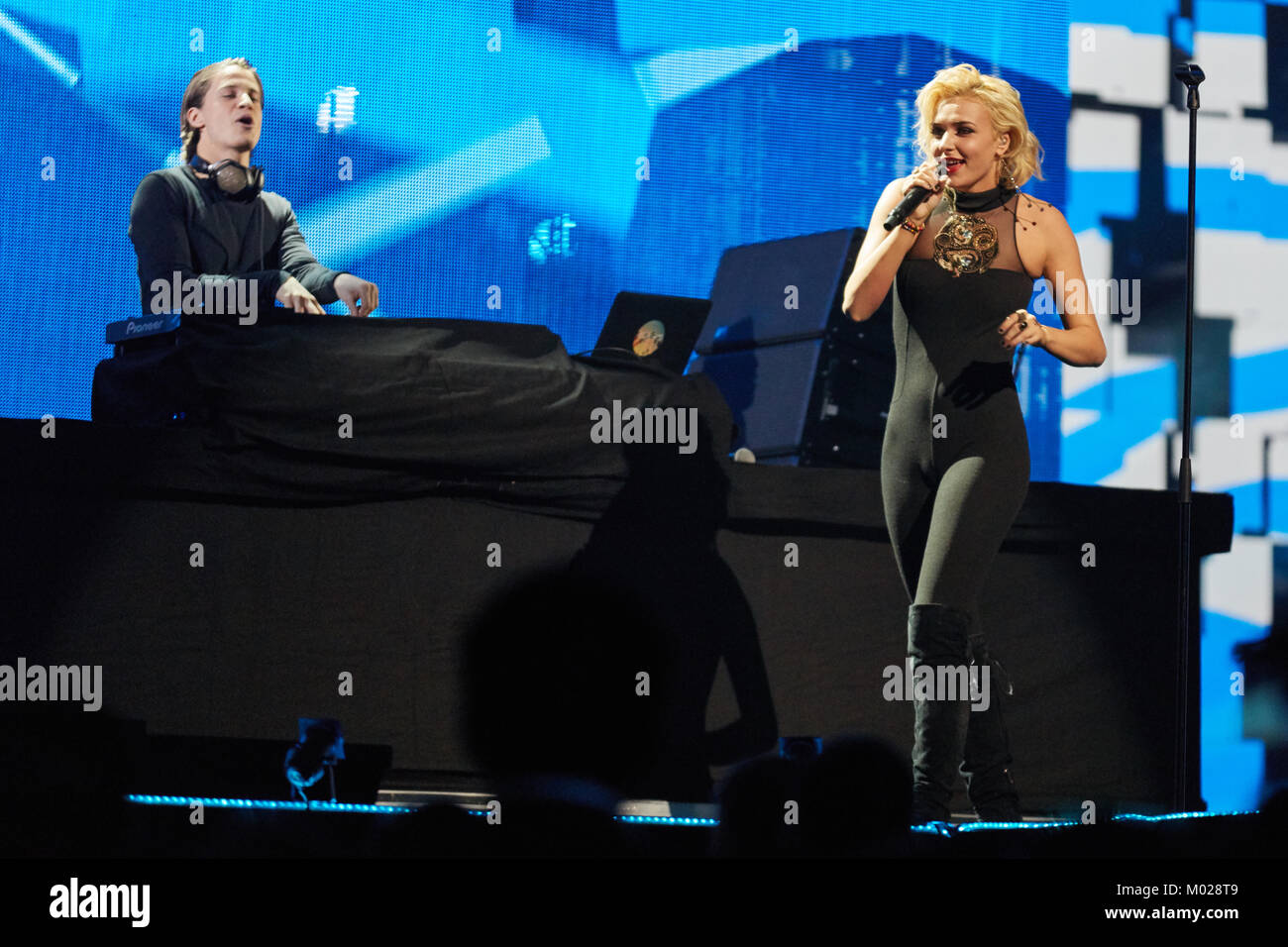 Kygo artist hi-res stock photography and images - Alamy