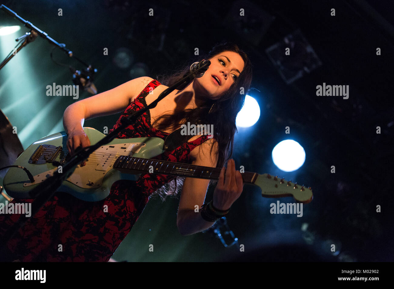 Larkin Poe High Resolution Stock Photography and Images - Alamy