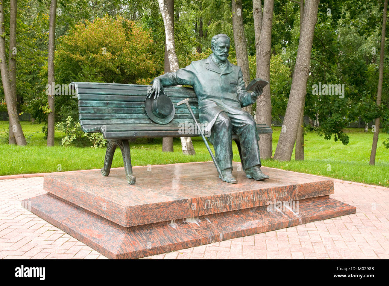Tchaikovsky statue hi-res stock photography and images - Alamy