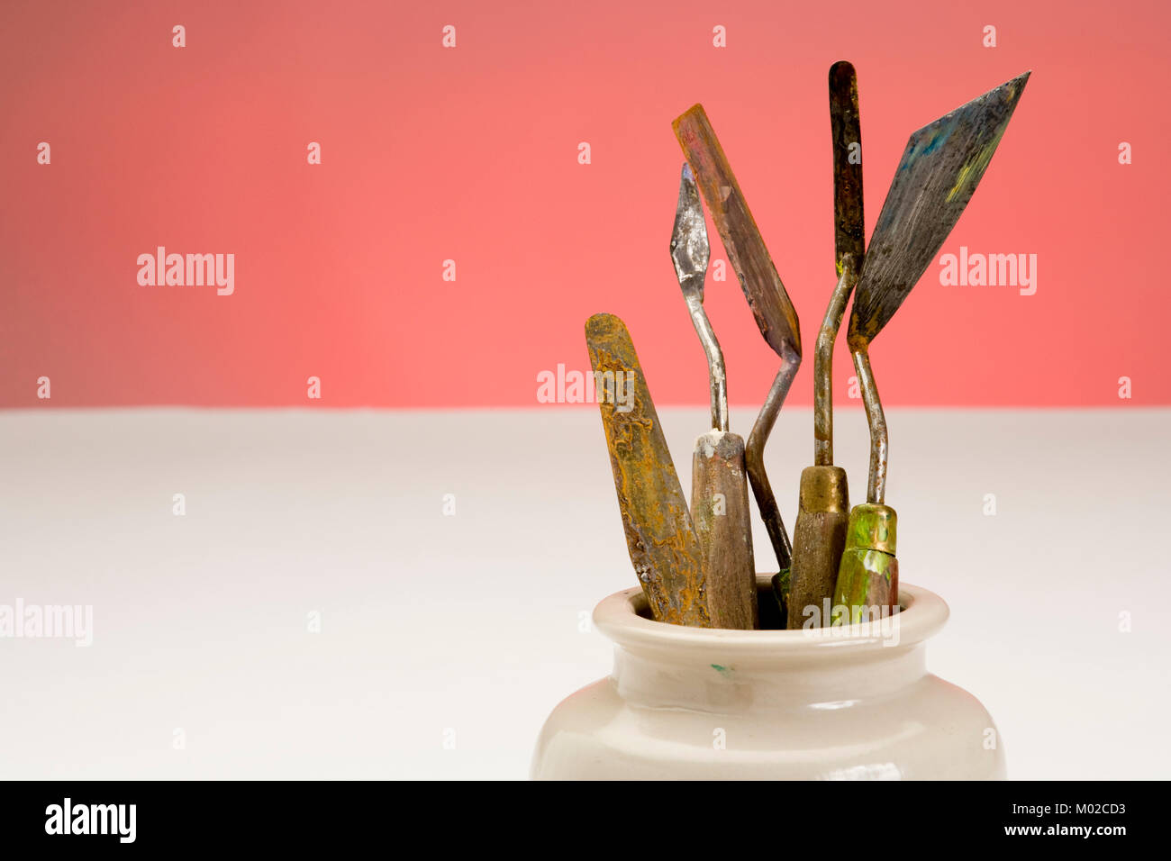 Well used art materials hi-res stock photography and images - Alamy