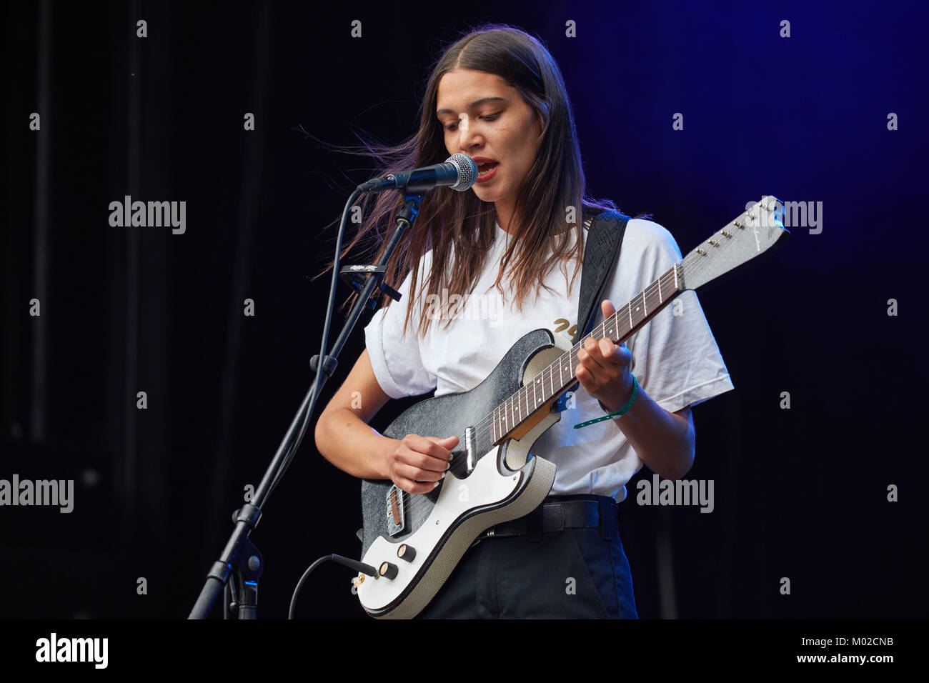 The talented Norwegian singer, musician and songwriter Okay Kaya ...