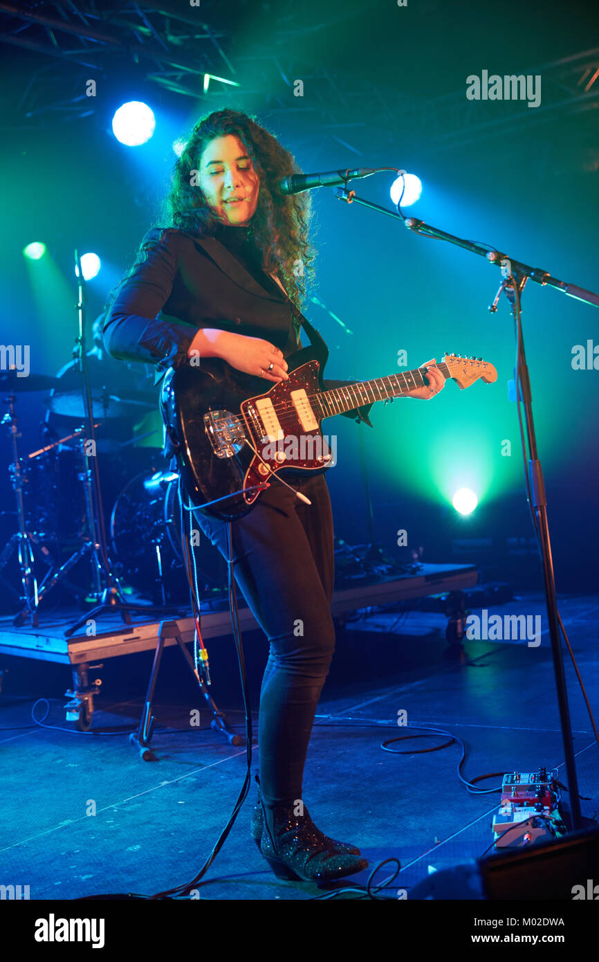 The American singer, songwriter and musician Sara Hartman performs a ...