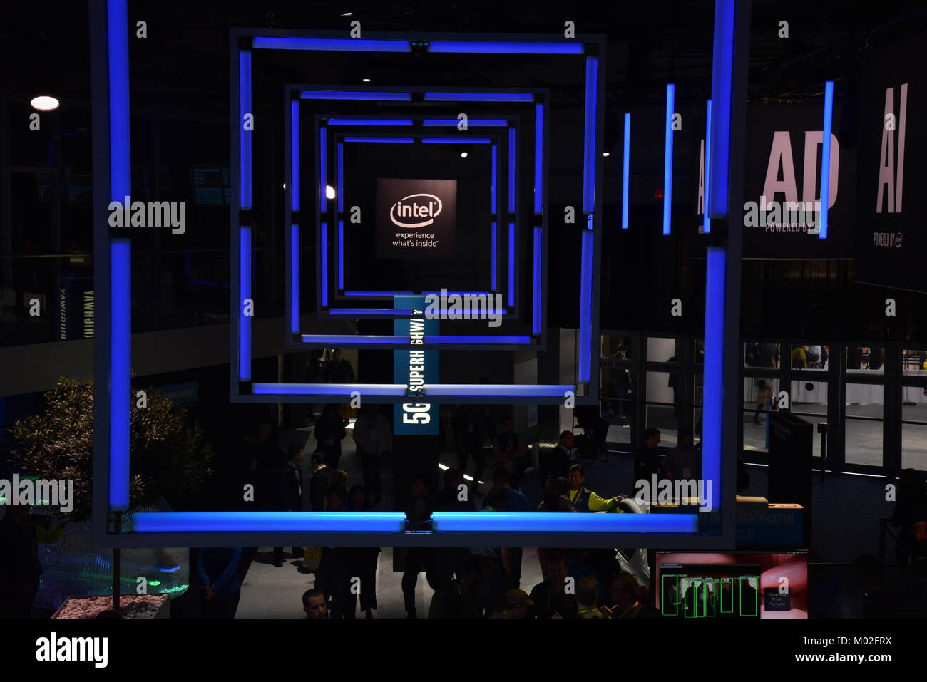Intel booth hi-res stock photography and images - Alamy