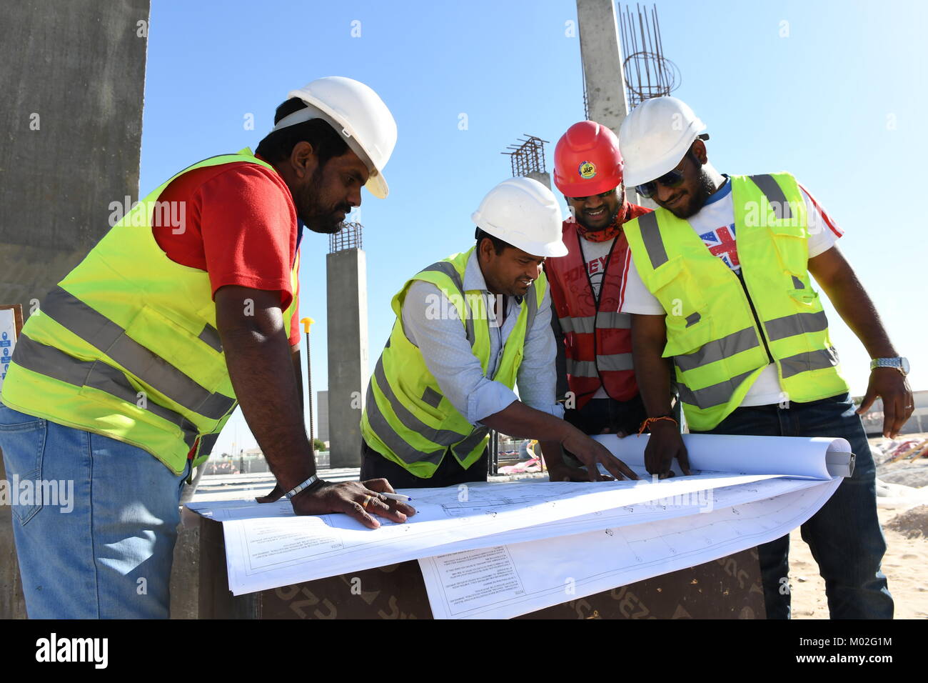 Indian construction hi-res stock photography and images - Alamy