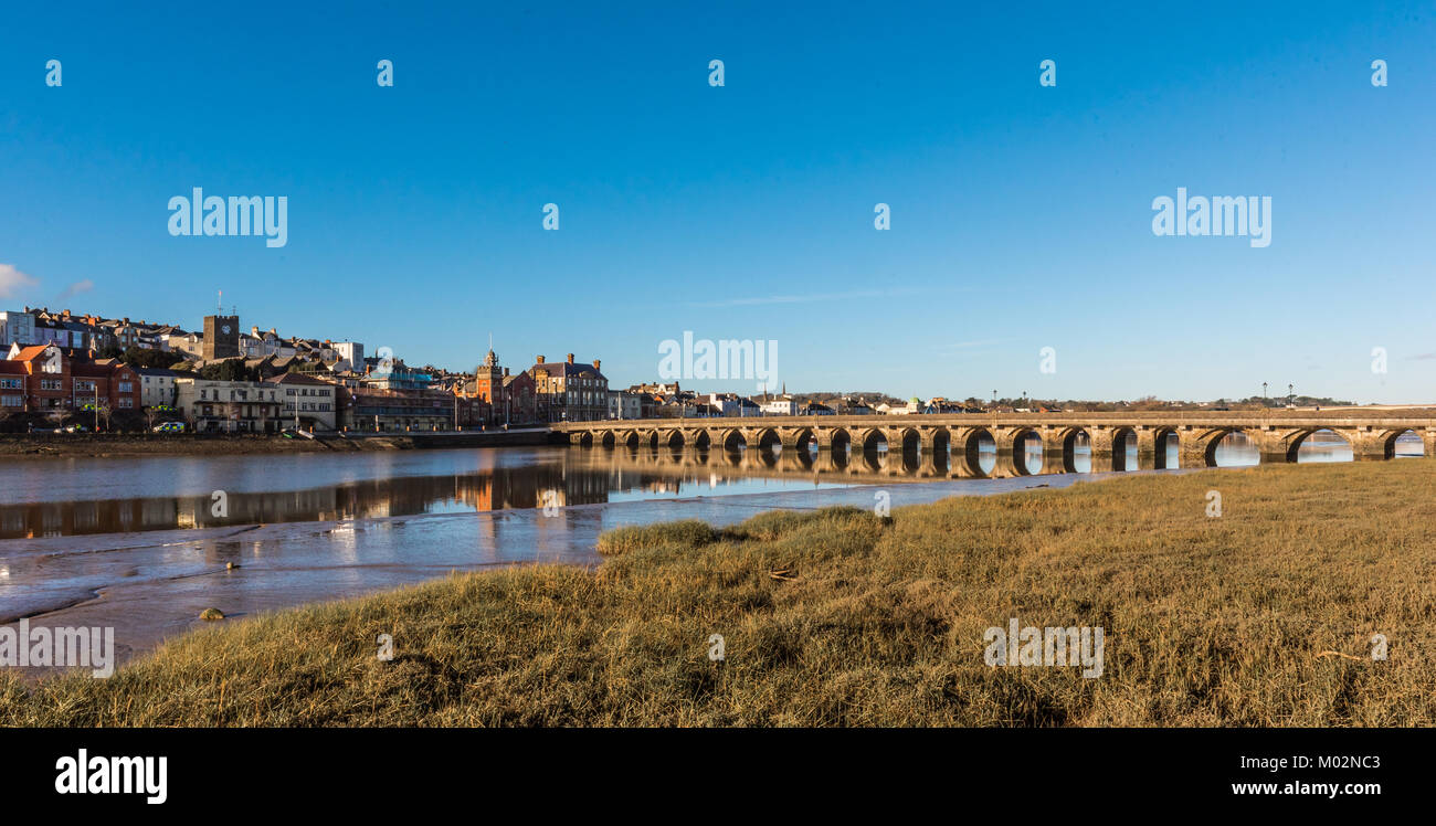 The Old Bridge at Bideford with the town in the distance Stock Photo ...