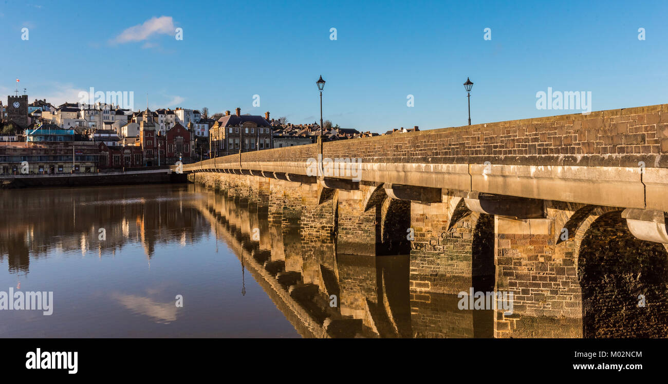 The Old Bridge at Bideford with the town in the distance Stock Photo ...