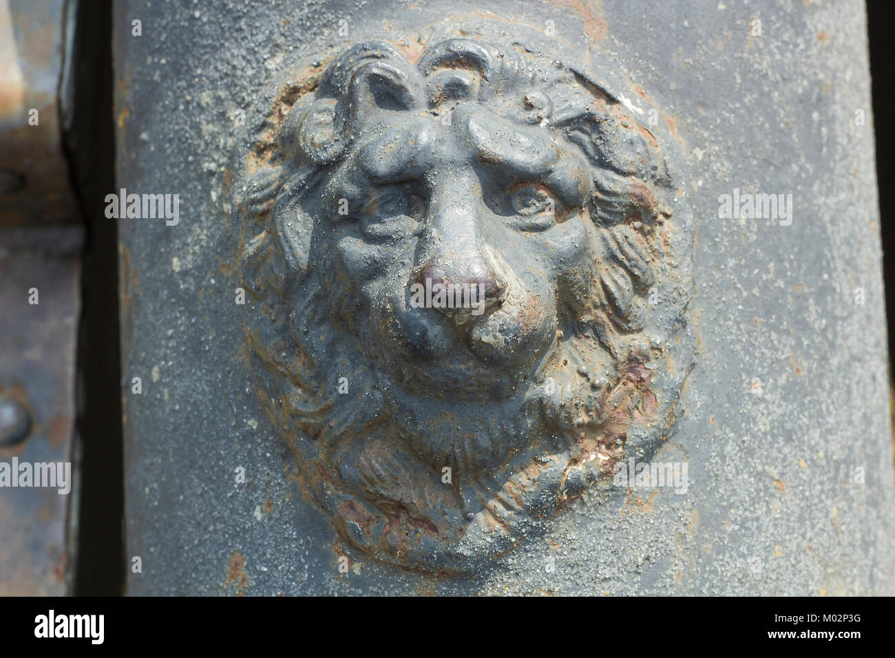 Metal Head Sculpture High Resolution Stock Photography and Images - Alamy