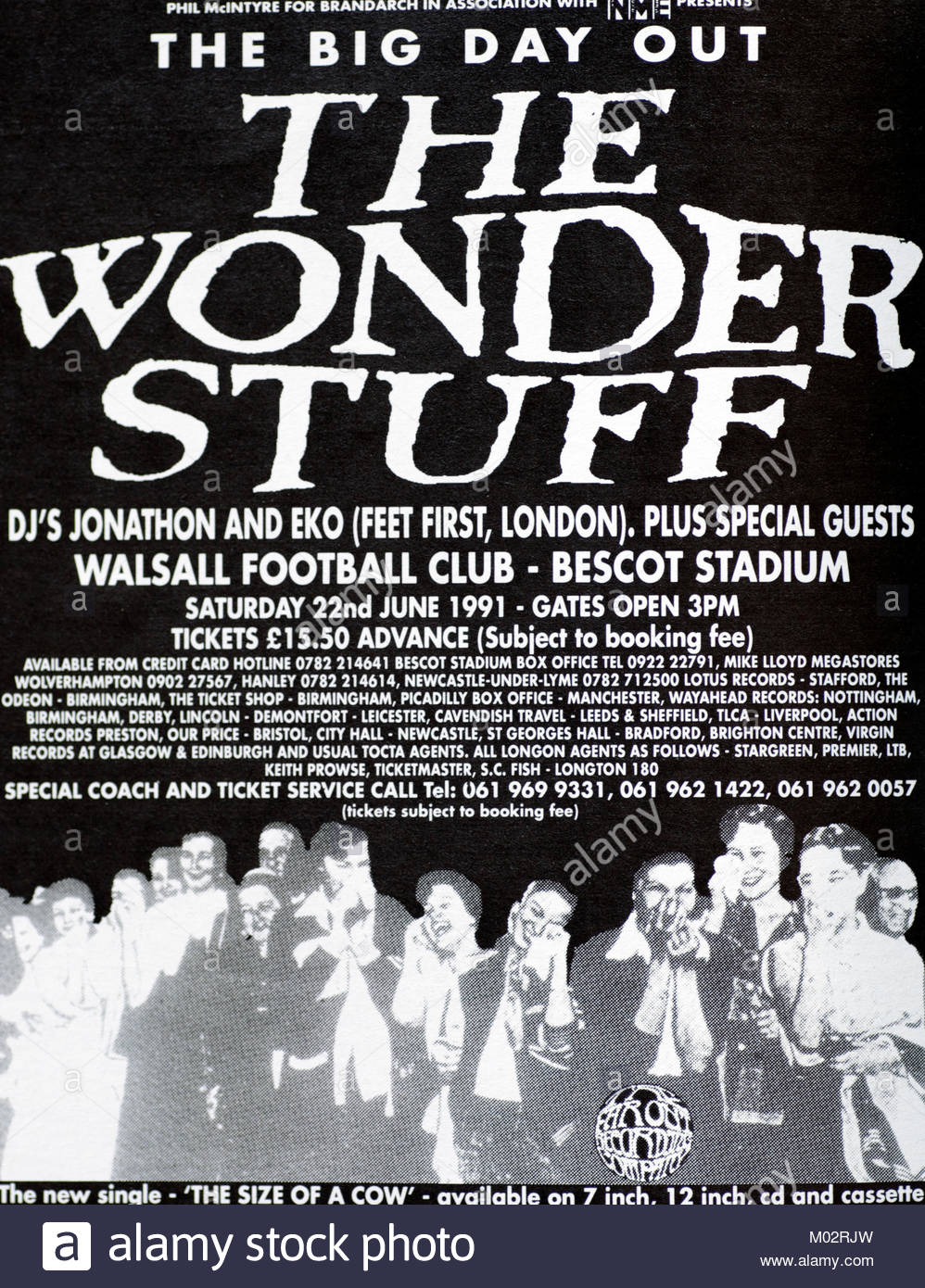 Magazine advert with UK tour dates for The Wonder Stuff 1992 Stock ...